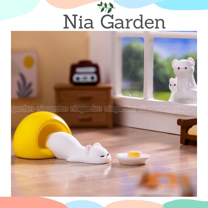 Trang trí xe hơi taplo decor bể cá sen đá bàn làm việc mô hình chồn ...