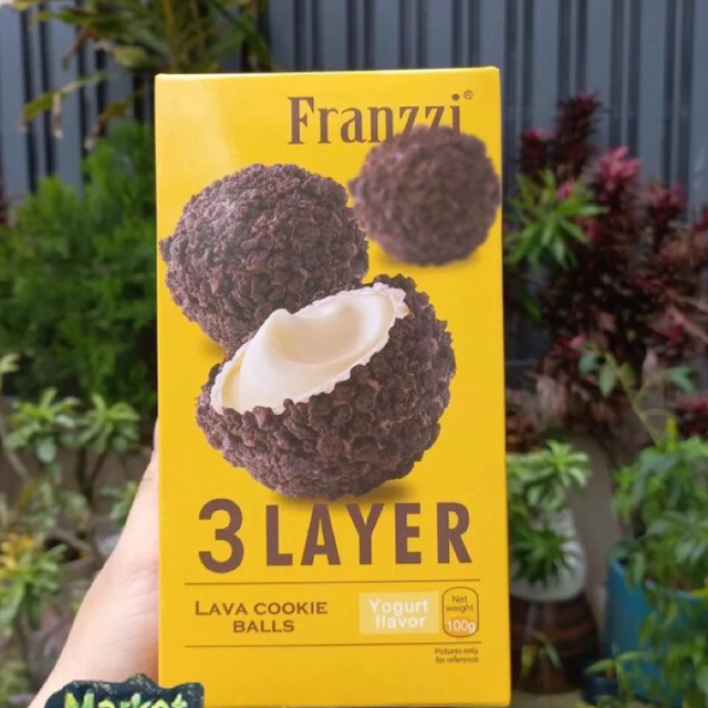 Bánh Xốp Nhân Kem Phủ Socola Franzzi Lava Hộp 100G - Hộp Giấy | Shopee ...