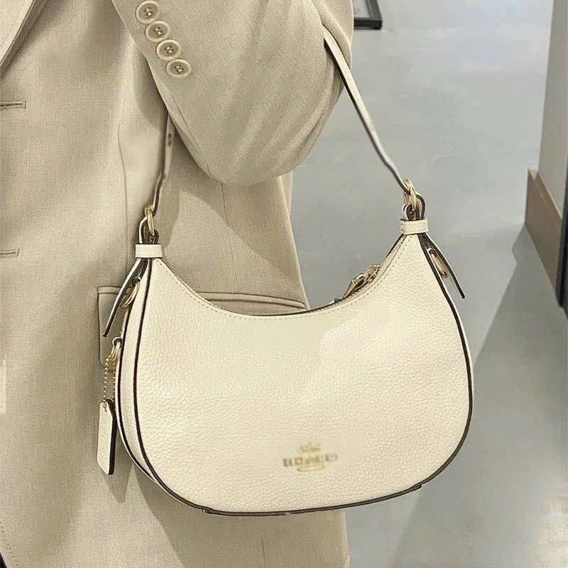 BALO LẠ - COACH BAILEY HOBO | Shopee Việt Nam