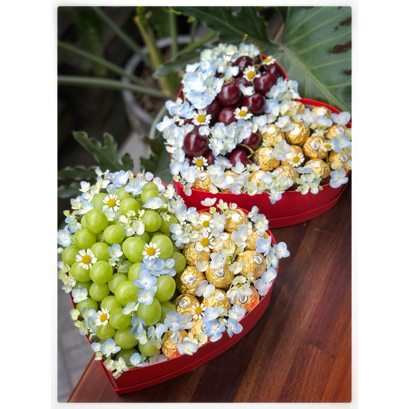 Set quà Valentine, hộp trái tim trái cây nhập khẩu mix chocolate ...