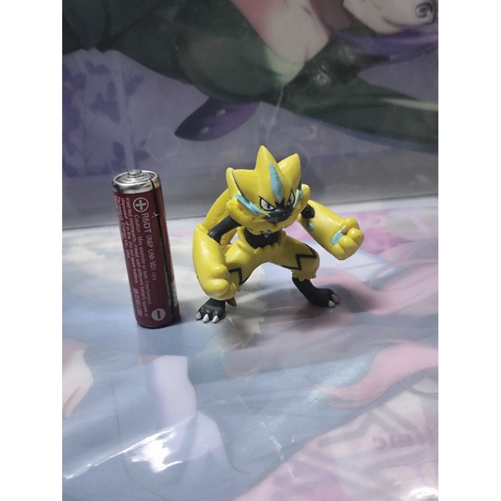 mô hình pokemon Zeraora | Shopee Việt Nam
