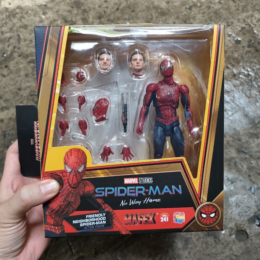 Mô hình Mafex No.241 Friendly Neighborhood Spider-man (Spider-man No Way Home) có sẵn | Shopee ...