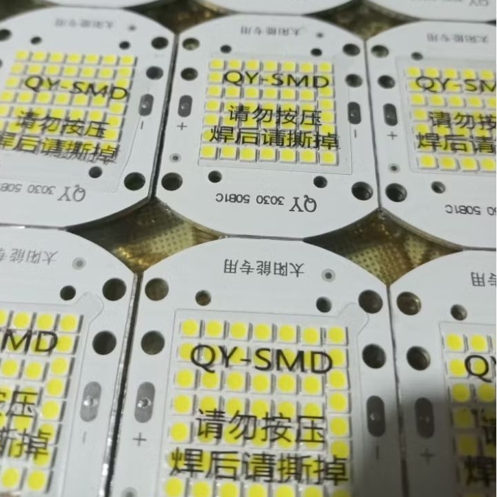 Chip led COB 3V 3.2V 3.7V 4V 50W mắt led 3030 hiệu suất sáng cao ...