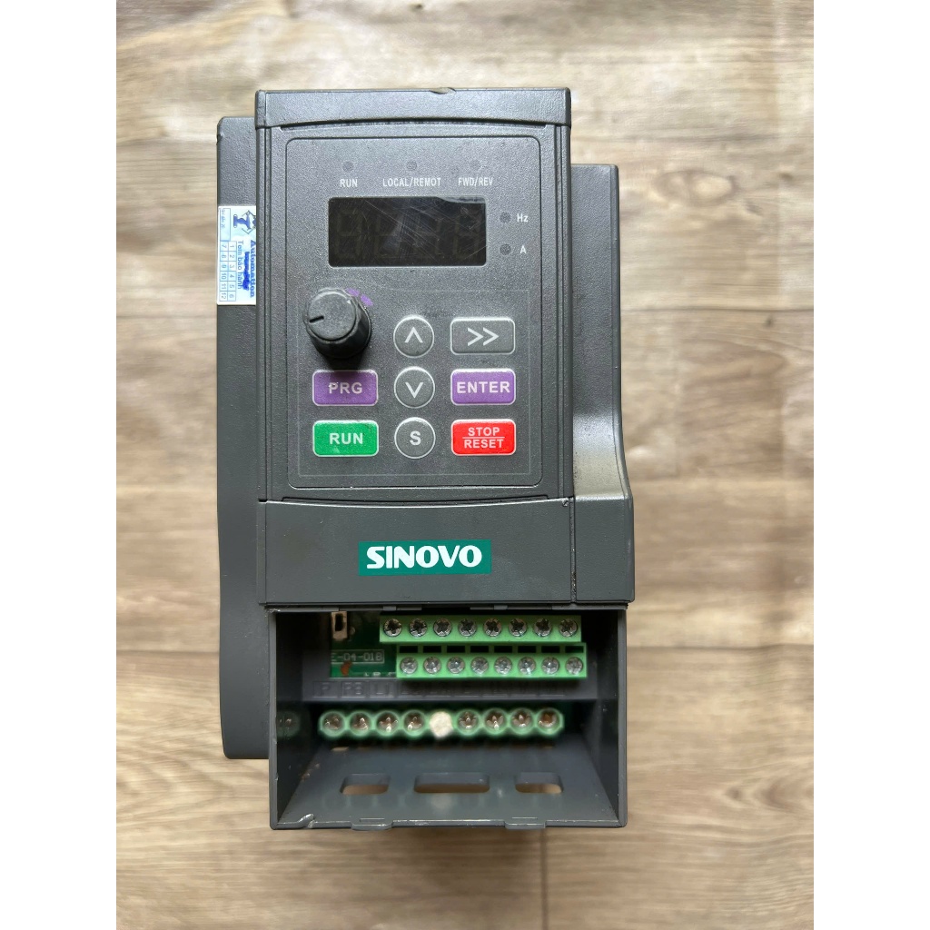 Biến tần SINOVO 400W CS80-2S-0.4G C công suất 400W / Inverter 400W ...