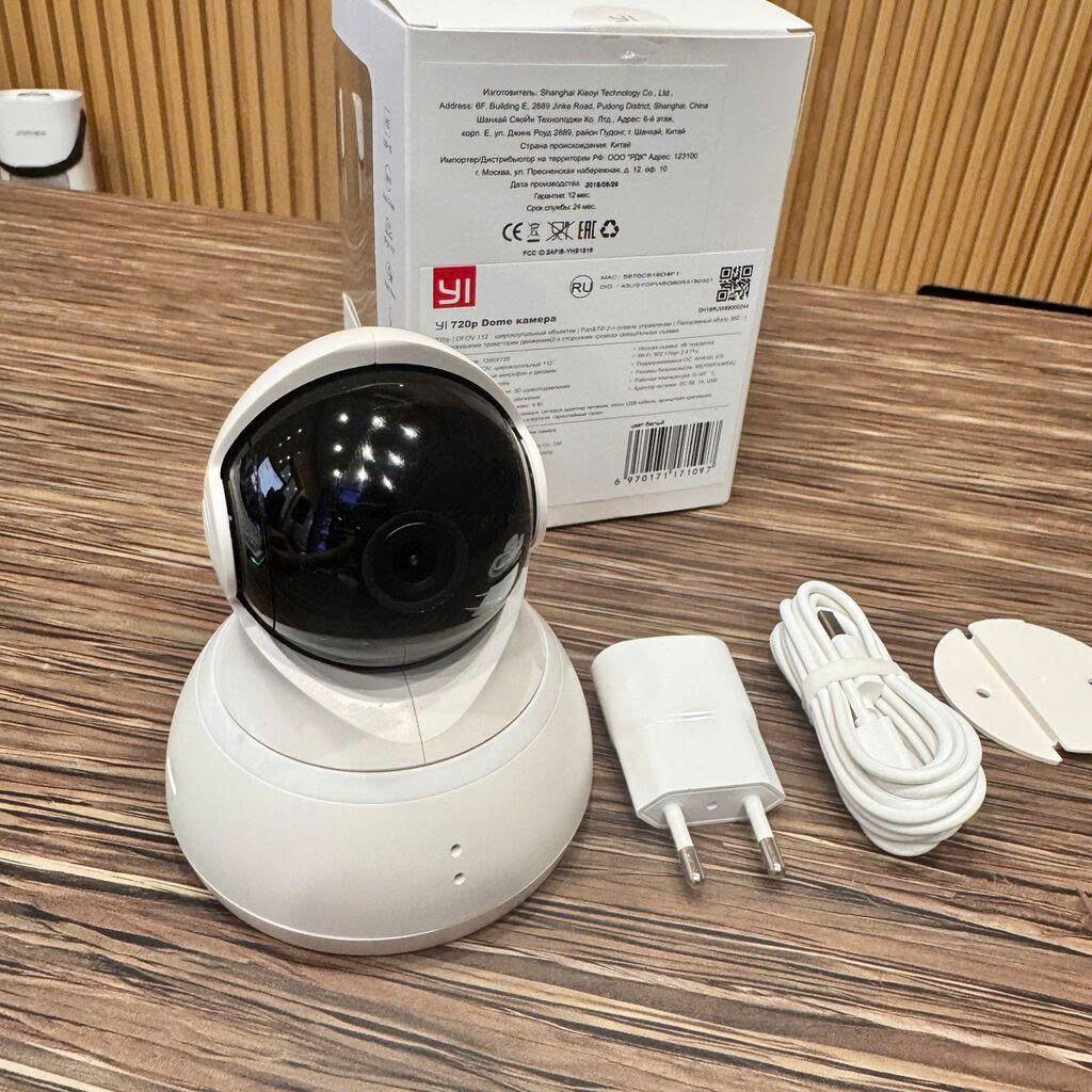 Camera an ninh Xiaomi Dome Yi 720P xoay 360° , bản quốc tế | Shopee ...