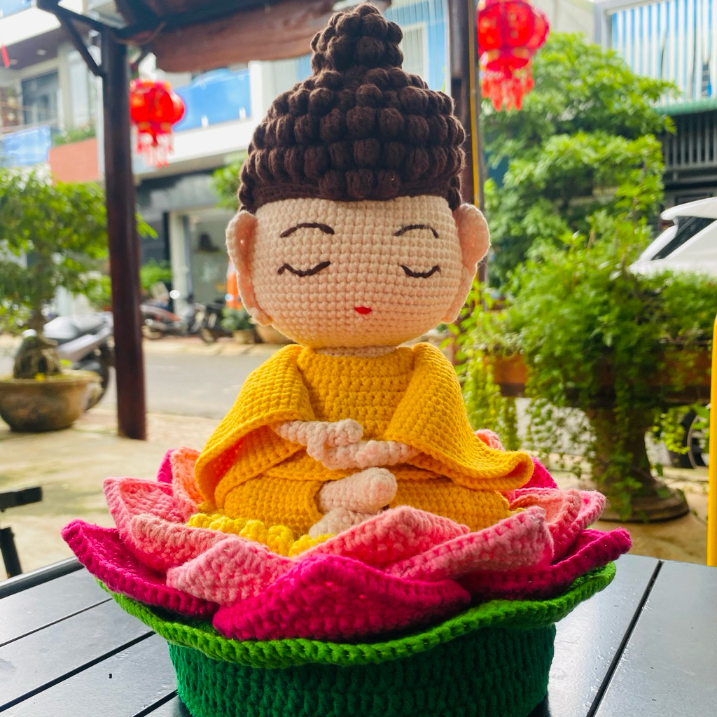 Đức Phật Toạ Đài Sen Len Milk Cotton Cao Cấp 30cm | Shopee Việt Nam