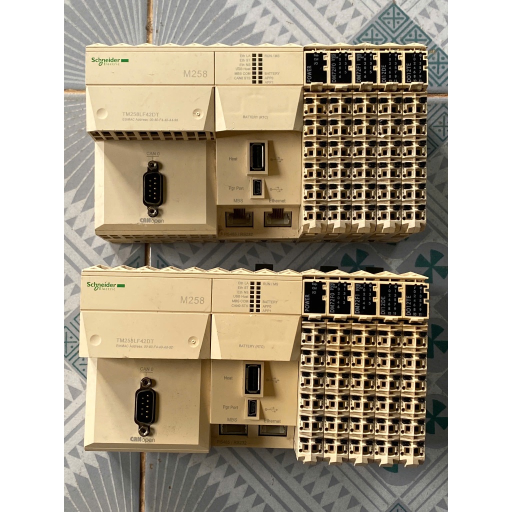 TM258LF42DT Schneider Electric logic controller, Modicon M258, compact base, 42 IO, 24V DC ...