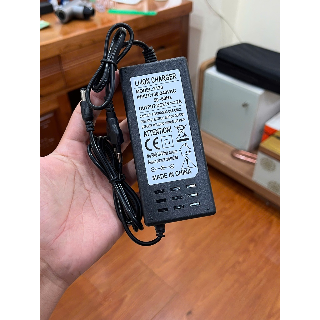 Sạc pin Li-ion 5S 18V (5 cell/cặp cell nối tiếp)h oặc pack pin Li-ion ...