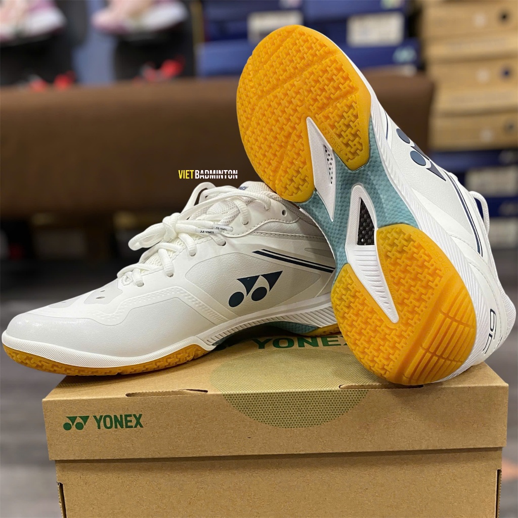 GIÀY CẦU LÔNG YONEX SHB 65Z4 WIDE – CHINH PHỤC SÂN ĐẤU, BỨT PHÁ GIỚI ...
