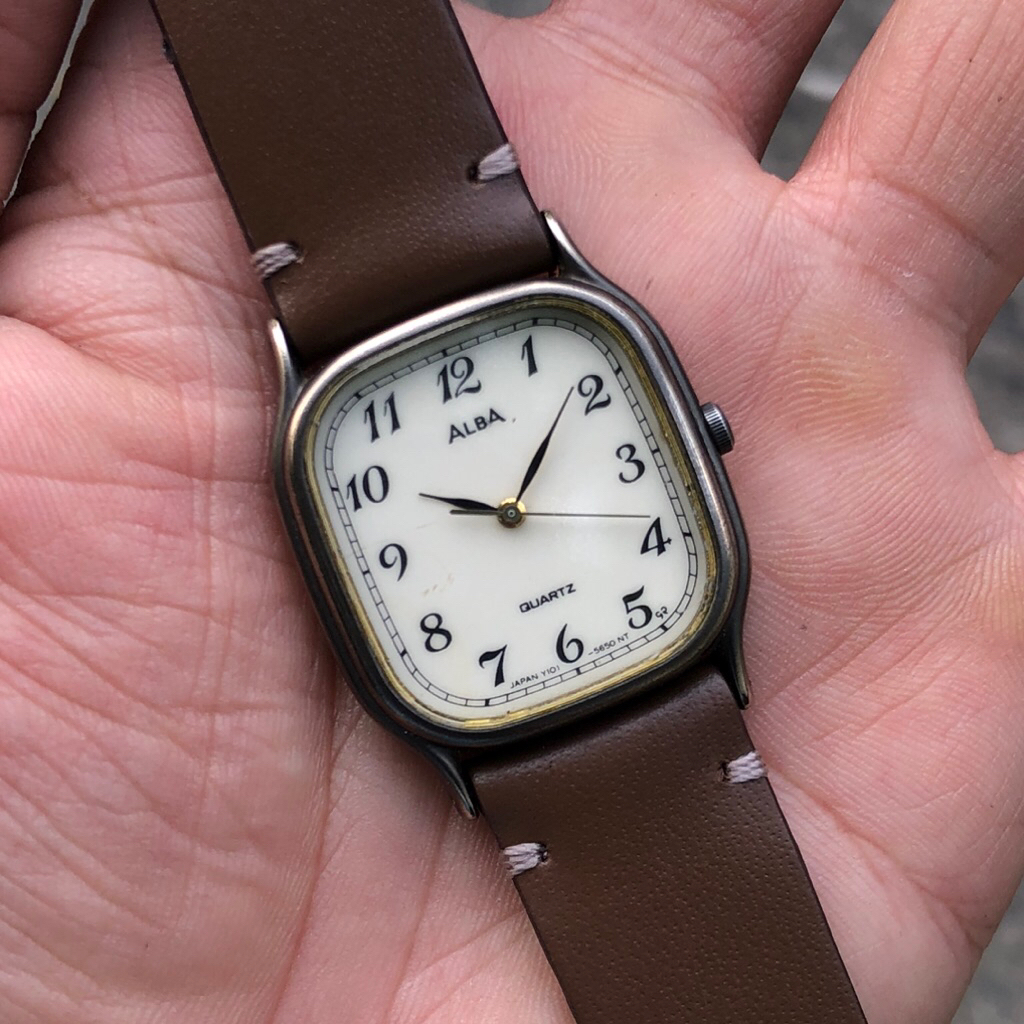 Đồng hồ Nam Nữ ALBA tank vintage, số học trò | Shopee Việt Nam