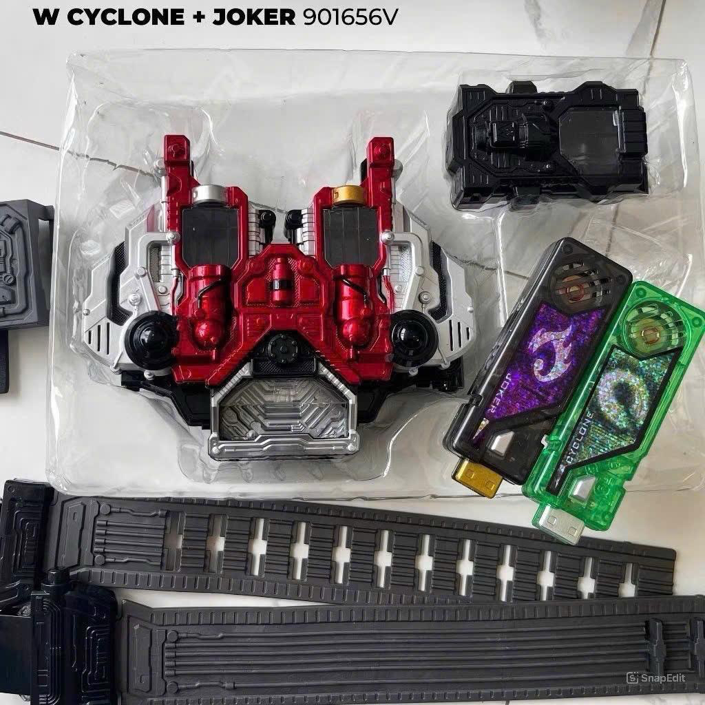 [F1]Đồ chơi thắt lưng Kamen Rider W driver kèm memory Siêu nhân hiệp sĩ ...