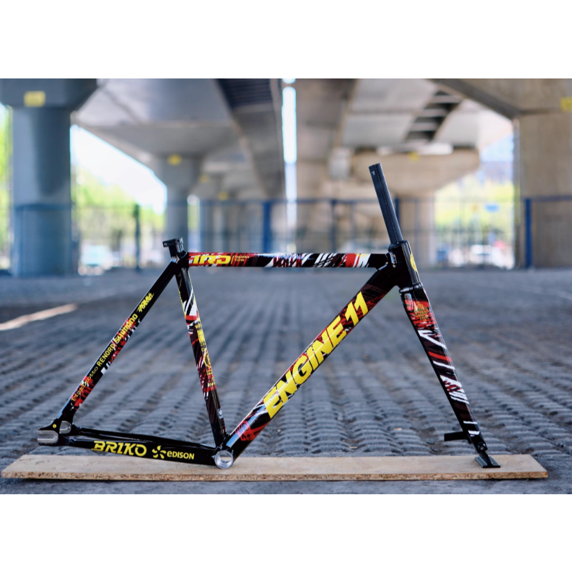 Khung xe đạp Fixed Gear nhôm Engine11 Edition IRD càng carbon | Shopee ...