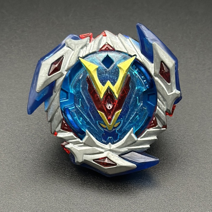 Con quay Beyblade Burst Winning Valkyrie 12 Volcanic ( Đã sử dụng ...