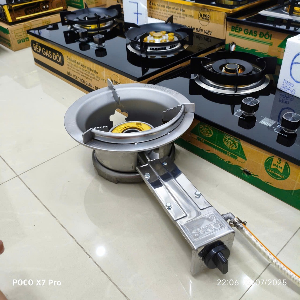 Bếp gas công nghiệp INOX 430 đúc cao cấp . giá xưởng , có hít nam châm ...