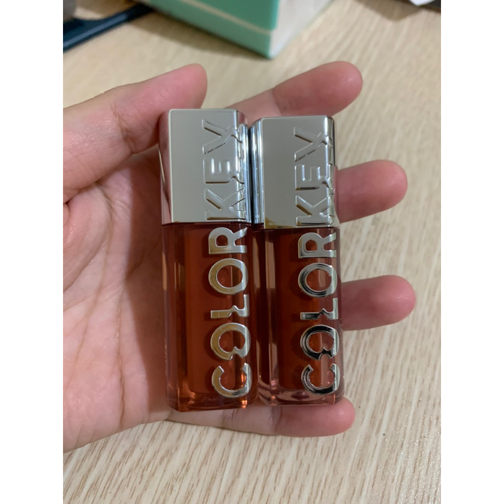 pass son dưỡng có màu colorkey màu B034, P028 còn box | Shopee Việt Nam
