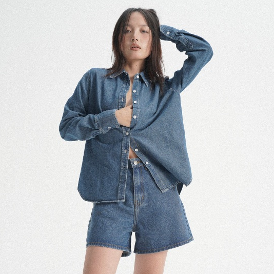 Áo Sơ Mi Denim | Denim Shirt in Dark Blue | White On Denim | Shopee ...