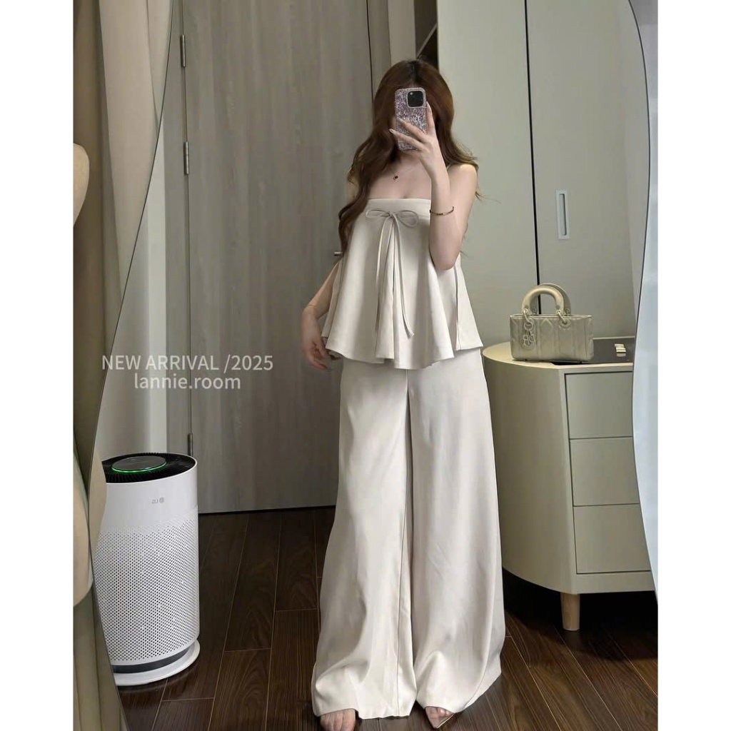 YUKSTORE-SET HAI DÂY QUẦN SUÔNG DÀI ỐNG RỘNG BASIC LANNIE BE KEM SÁNG | Shopee Việt Nam