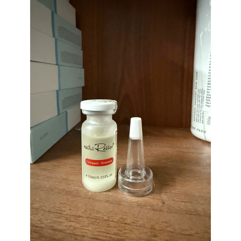Tinh chất _ serum mụn Compact Essence Medic Roller 10ml _ loại bỏ các ...