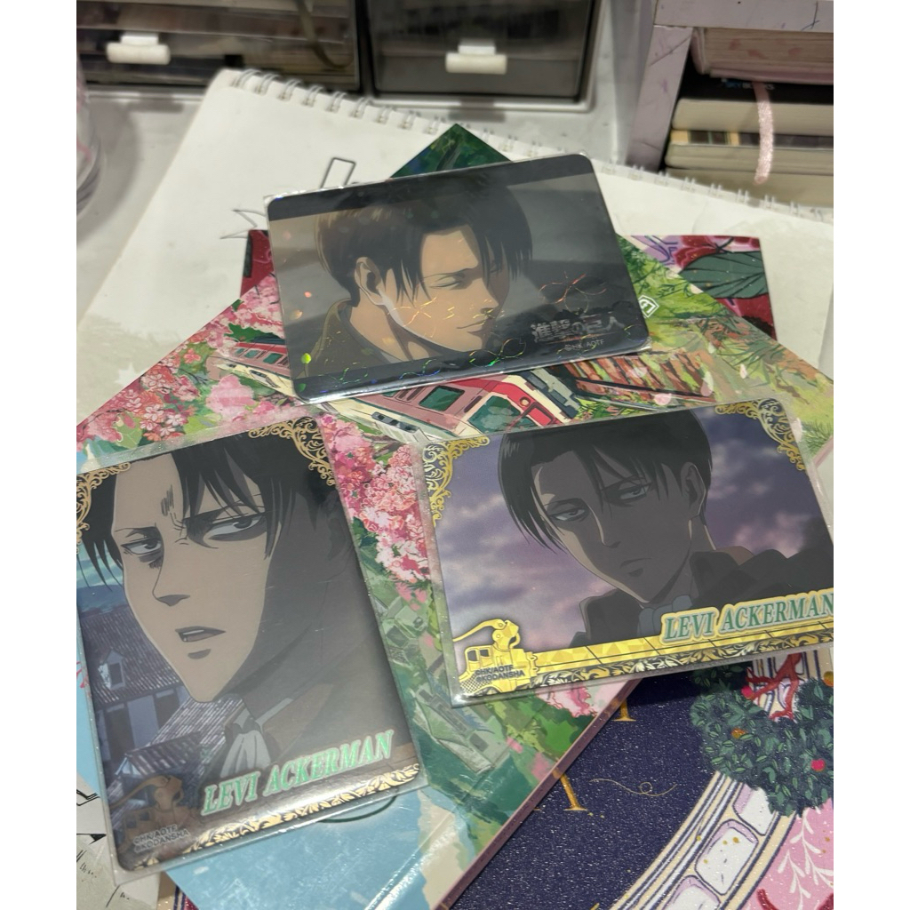 Tổng Hợp Card Levi Official Attack On Titan Goods Aot Lệ Cười | Shopee ...