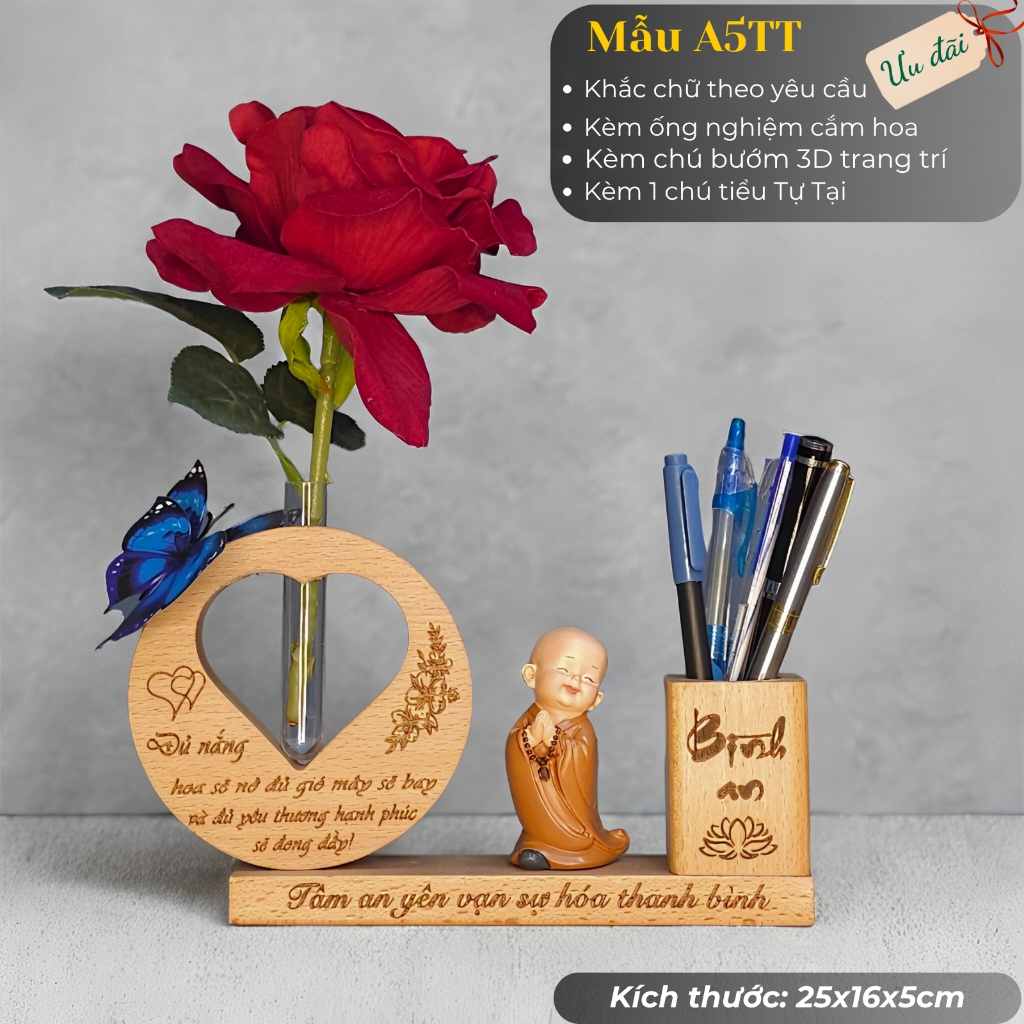 Kệ bút trang trí bàn làm việc có ống cắm hoa và chú tiểu sáng tạo ...