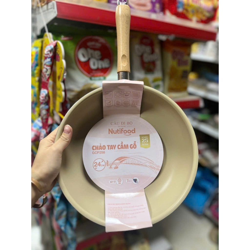 Chảo tay cầm gỗ GREEN COOK size 24 hàng khuyến mại siêu rẻ ( dùng được ...
