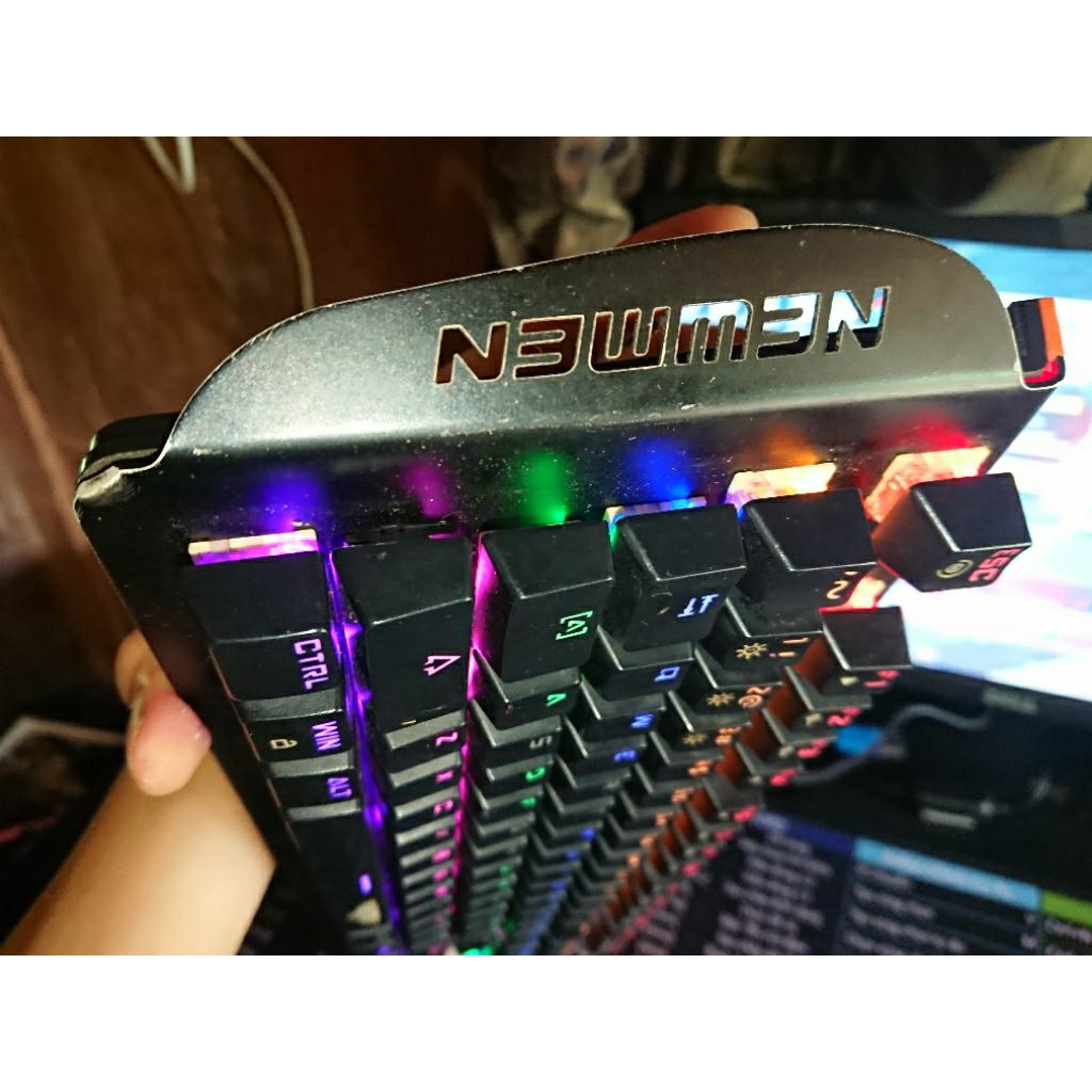 bàn phím cơ cũ newmen gm819 có hot swap thiếu led 14 phím | Shopee Việt Nam
