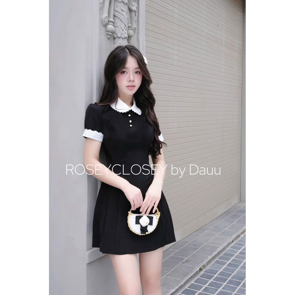 Váy nữ TK cổ sen phối ren cổ tay điểm cúc bạc, phối nơ xếp ly to bên eo ...