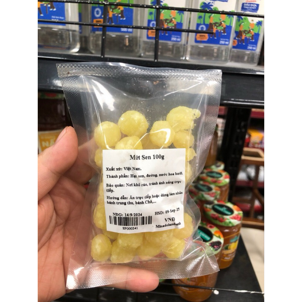 Mứt Sen, Mứt Hạt Sen trần ít đường 100g | Shopee Việt Nam