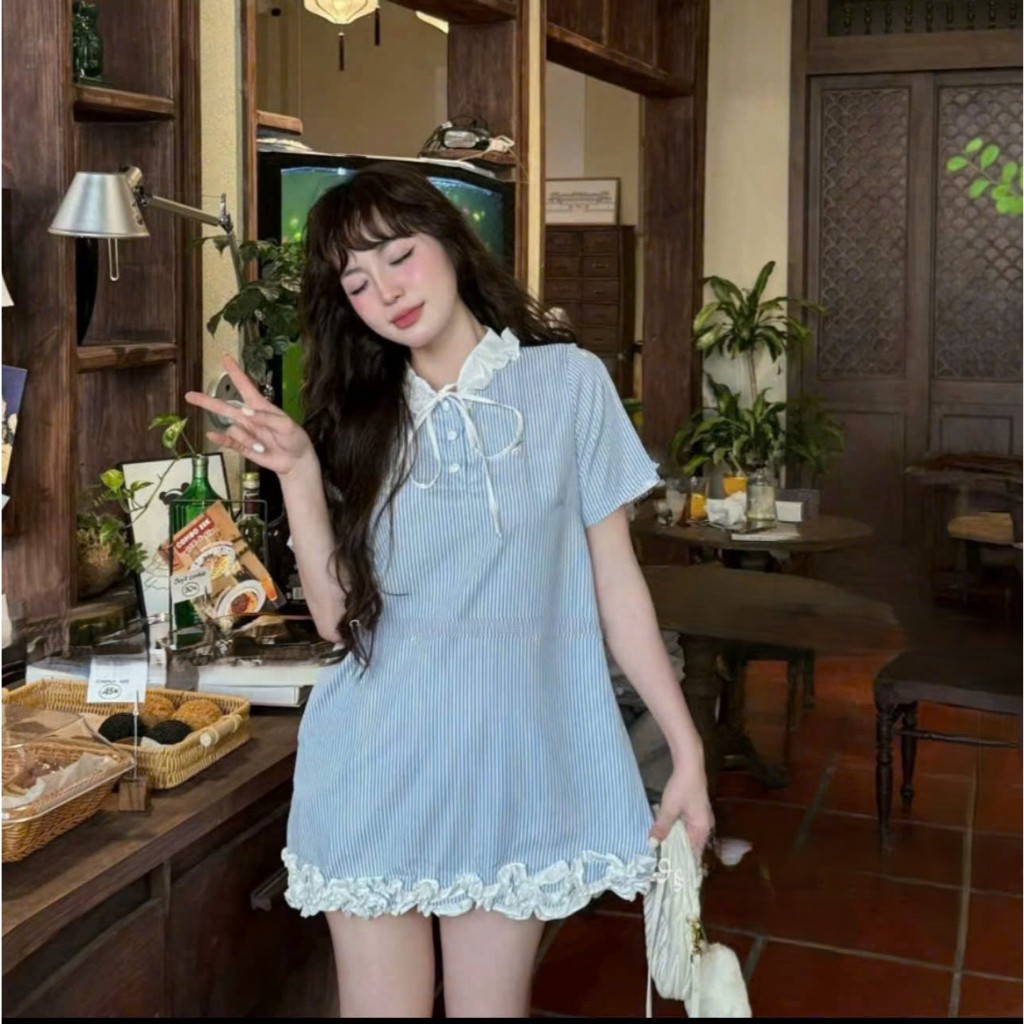 Đầm suông kẻ phối cổ buộc dây nơ, váy liền thân kẻ xanh dáng rộng gấu ...