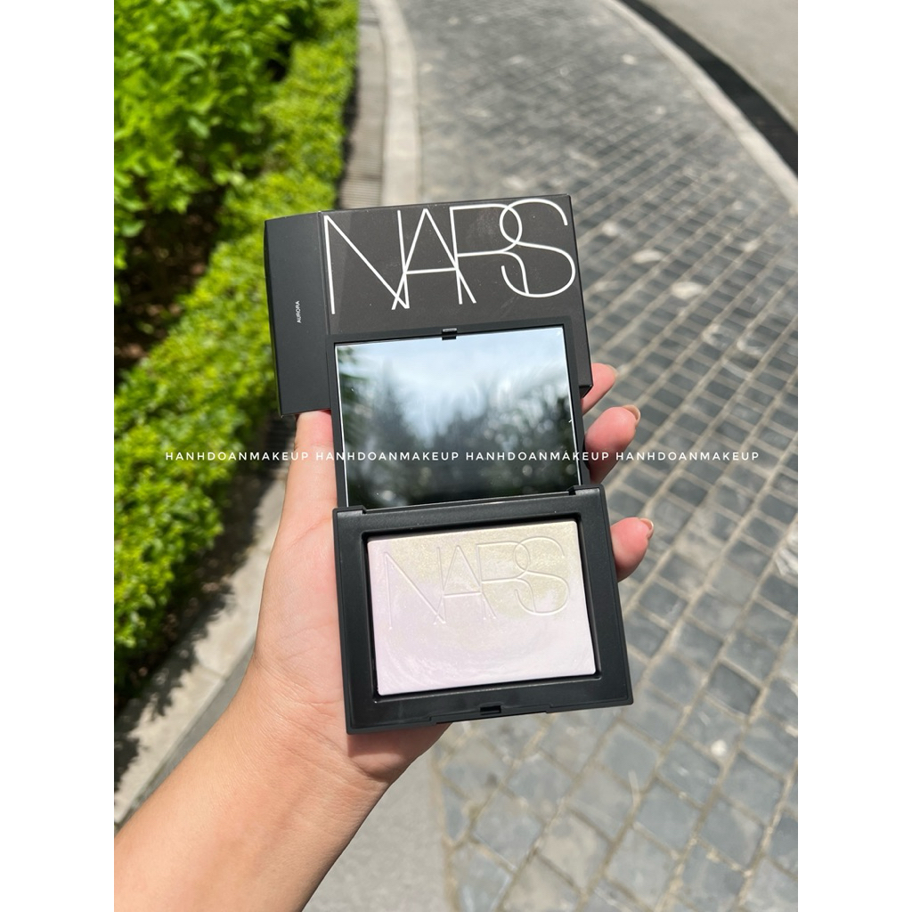 Phấn phủ nén Nars Light Reflecting Aurora phiên bản giới hạn 2025 10g ...