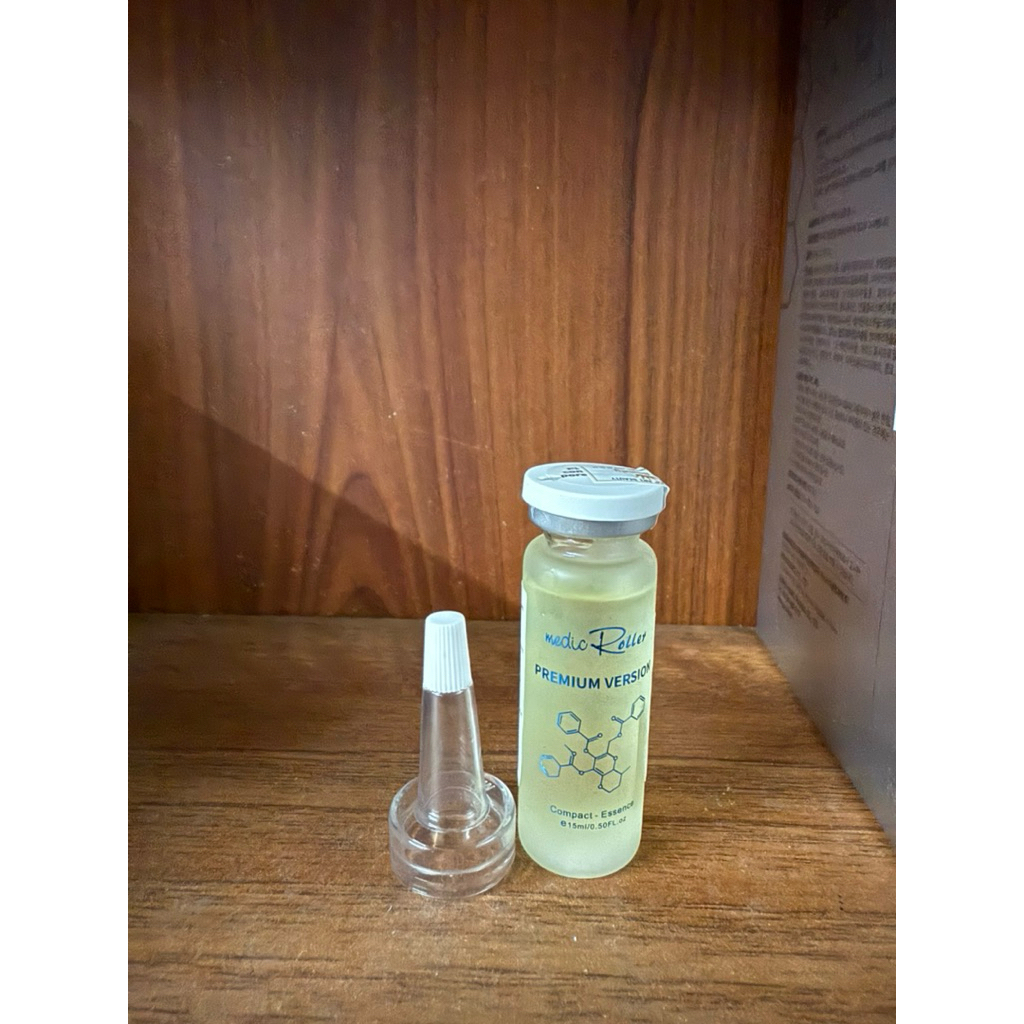 Serum mụn 15ml Medic Roller _ Compact essence Premium version loại bỏ ...