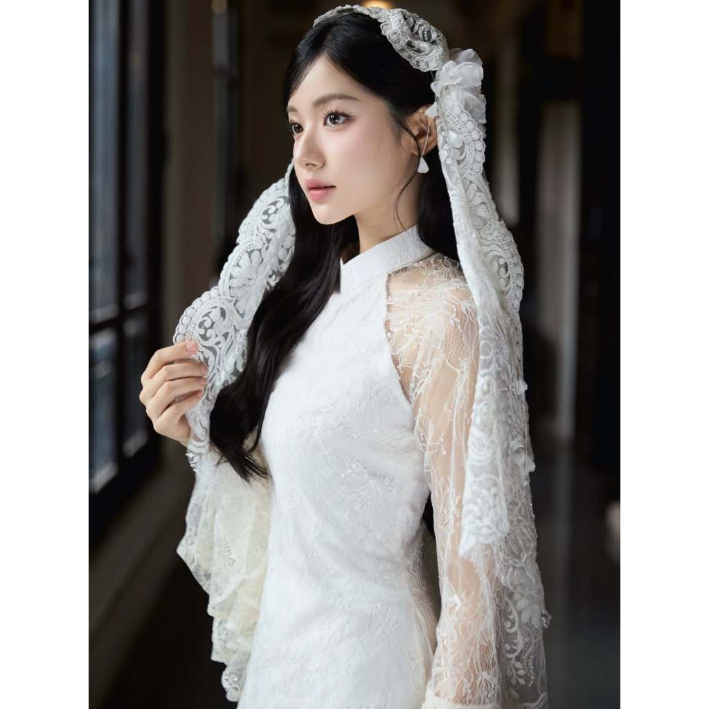Áo dài kim sa ren, Áo dài Tết 2026 ren đính kim sa lấp lánh phong cách ...