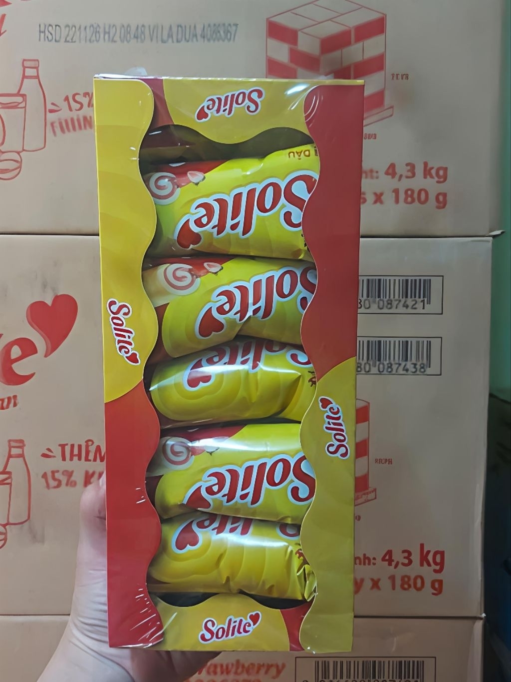 Bánh Bông Lan Cuộn Solite vị Dâu 180g ( 10 cái ) | Shopee Việt Nam