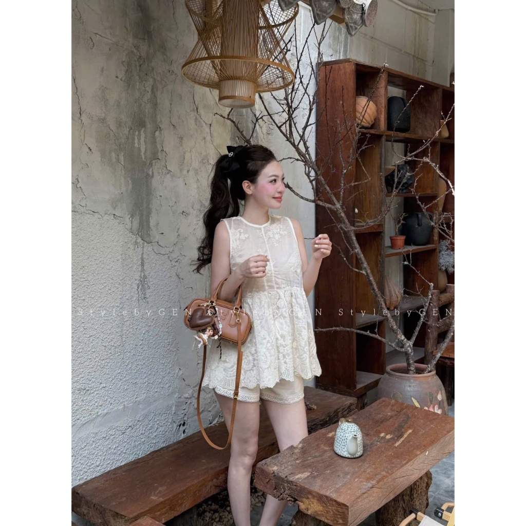 Set Bộ Nữ, Set Tiểu Thư Ren Hoa Kèm Quần Short Siêu Xinh | Shopee Việt Nam