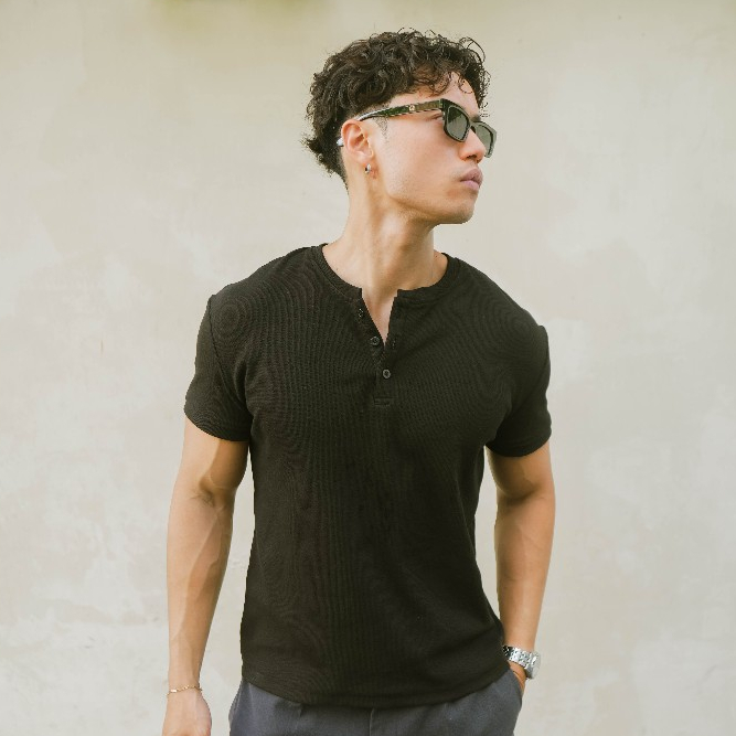 ÁO THUN HENLEY TAY NGẮN - HIM CLUB - COTTON GÂN ÔM BODY TÔN DÁNG ...