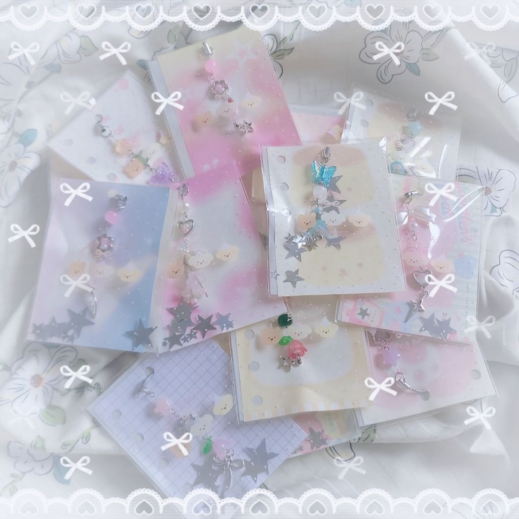 [greycat_studio._]random keyring | Shopee Việt Nam