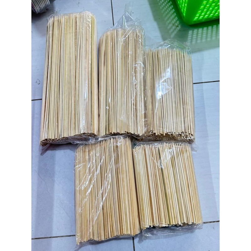 500 Que tăm tre xiên xúc xích, xiên thịt nướng - Que tăm tre dài 15cm, 20cm và 30cm | Shopee ...