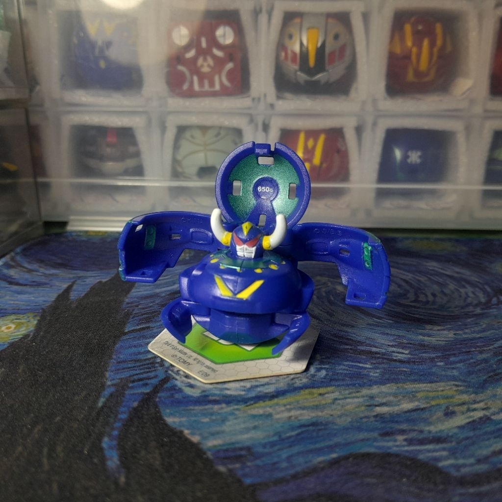 Mô hình Bakugan: Shadow Vulcan | Shopee Việt Nam