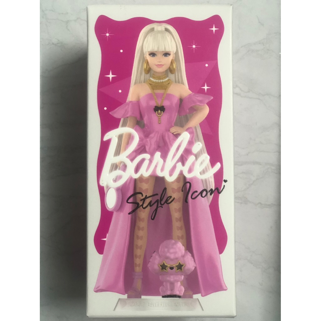 Popmart mô hình Barbie Icon Style | Shopee Việt Nam