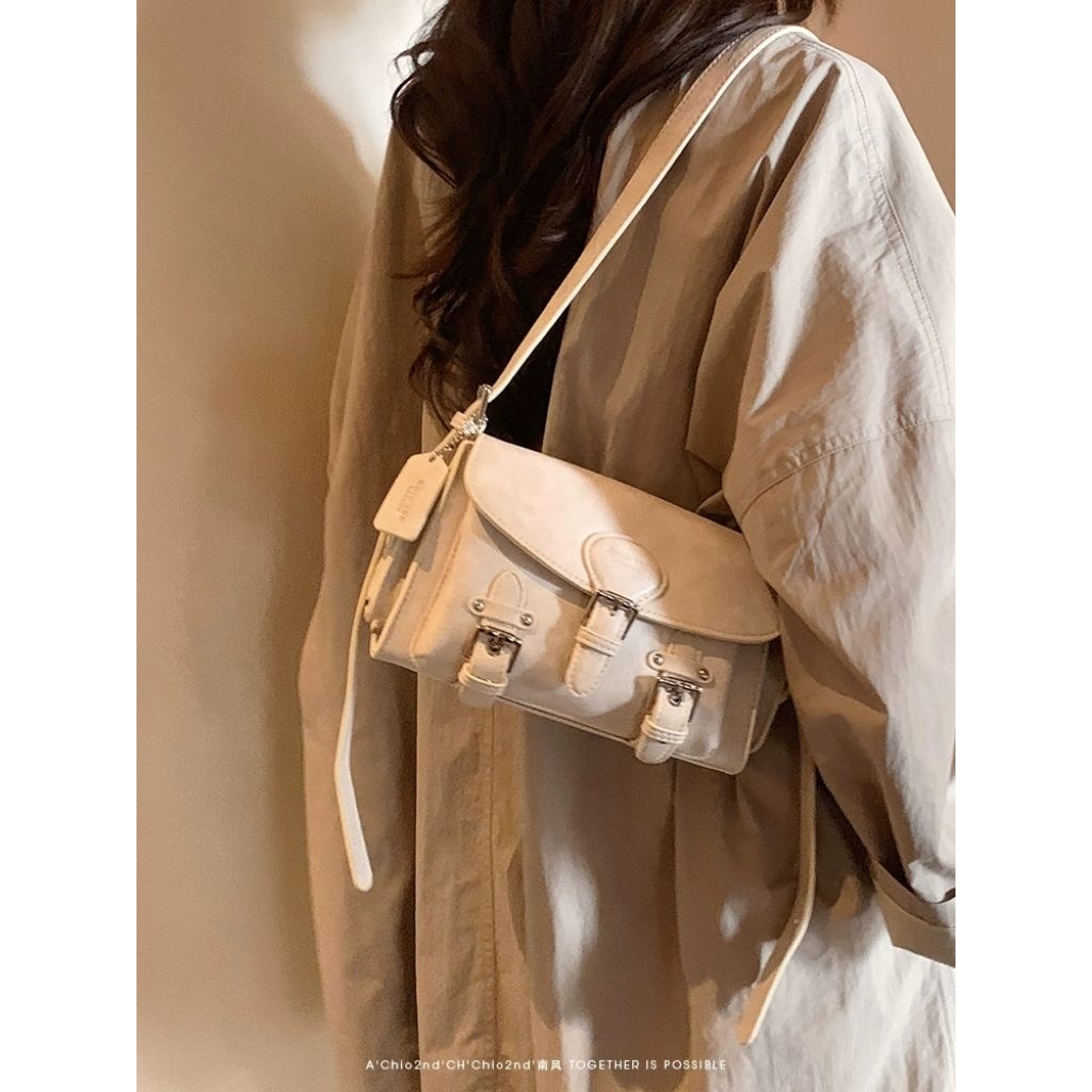 Túi CHIO2ND Chính hãng - CO259903 | Shopee Việt Nam