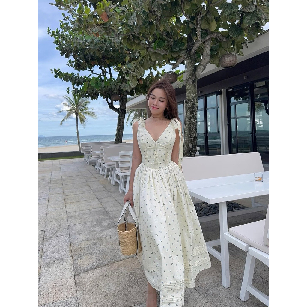 Evanie Dress - Váy trắng kem cổ V dây vai cột nơ | Shopee Việt Nam