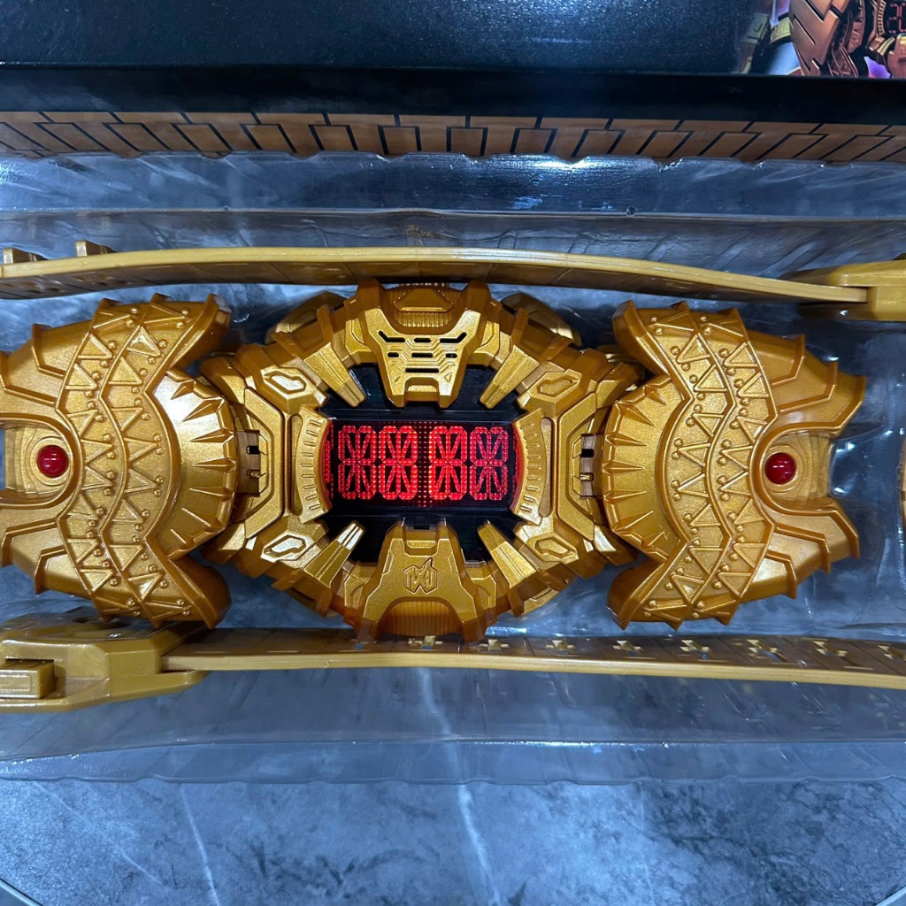 ĐỒ CHƠI DRIVER THẮT LƯNG KAMEN RAIDER OHMA ZI-O GOLD BL CÓ NHẠC KÈM ĐÈN ...