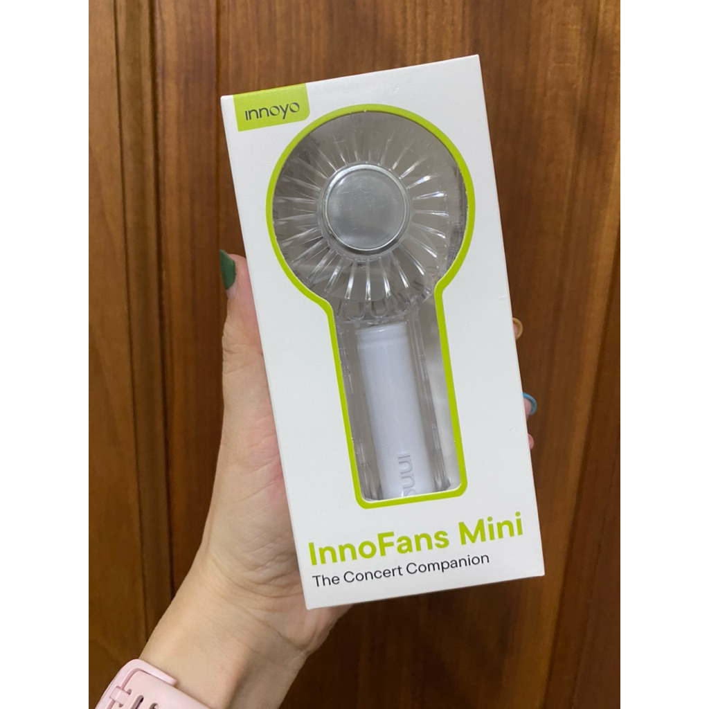 (Màu ngẫu nhiên) Hàng có sẵn - Quạt cầm tay mini Innoyo | Shopee Việt Nam