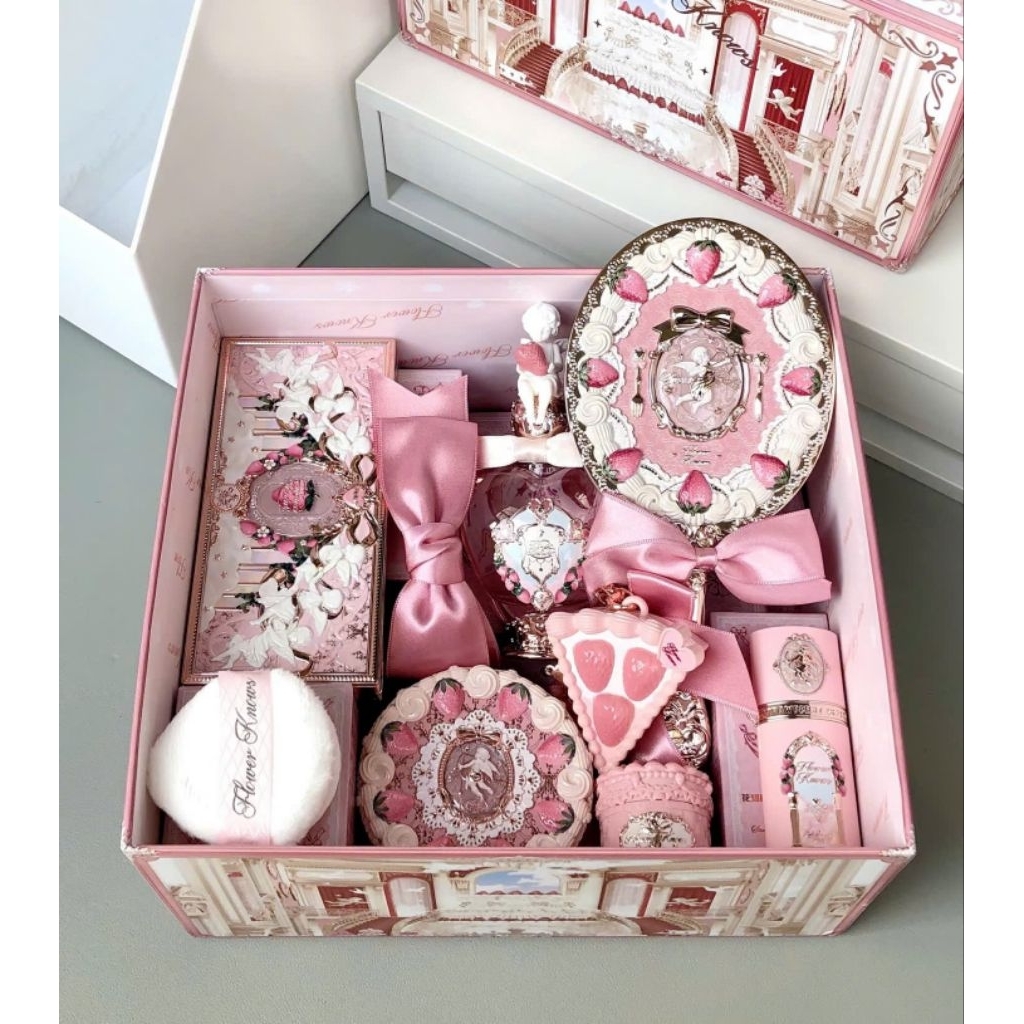 Set mỹ phẩm Flower Knows Hoa Biết bộ sưu tập Strawberry Cupid | Shopee ...