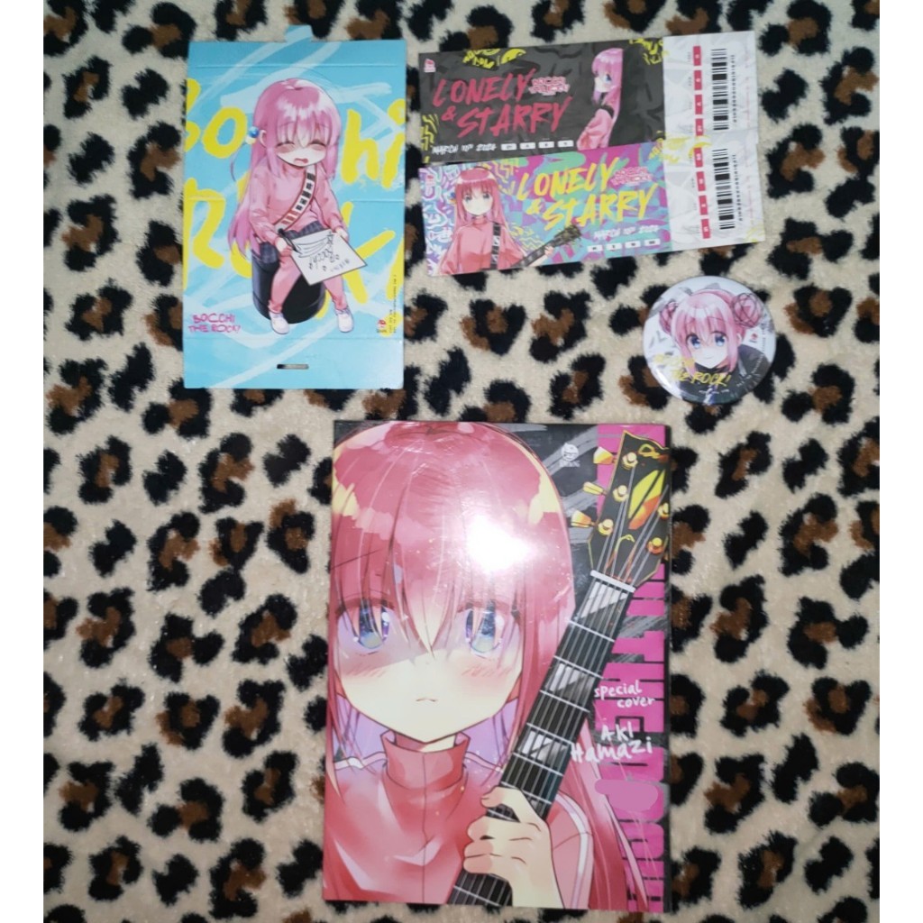 [Standee+2 Bookmark+Huy hiệu+Special Cover+Shikishi] Combo A quà fes ...