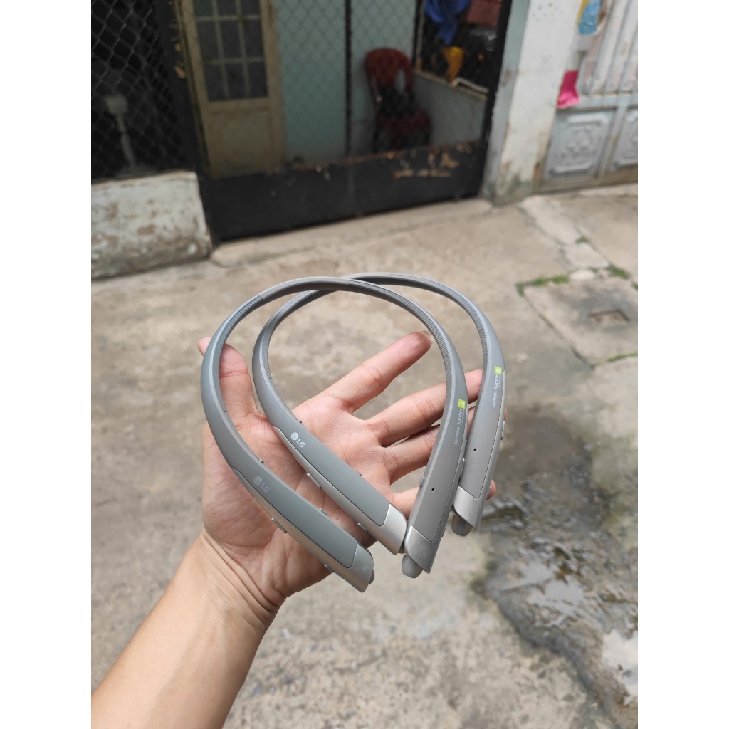 Tai nghe Bluetooth LG HBS 1100 Chính hãng- Like new- Mới 99%- Siêu Ấm ...