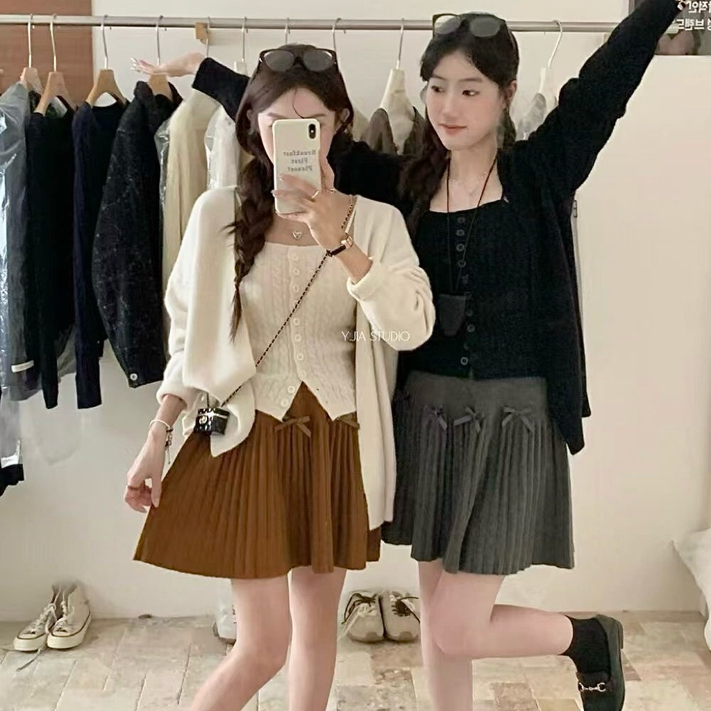 SET ÁO HAI DÂY CÀI CÚC + CARDIGAN LEN MỊN DÀY DẶN | Shopee Việt Nam