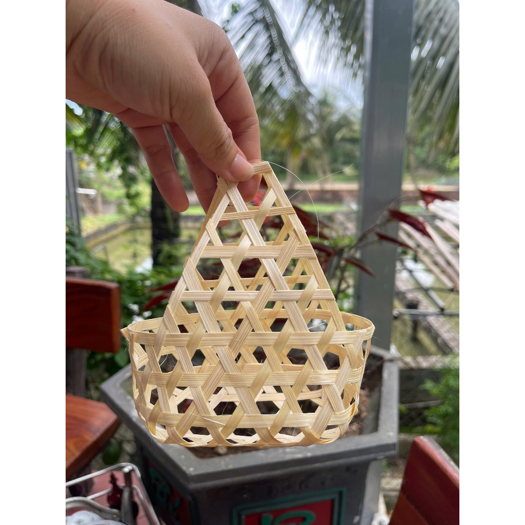 Giỏ tre đựng quà, trè sen, cốm sản phẩm quà tặng ,decor ,chup ảnh trang ...