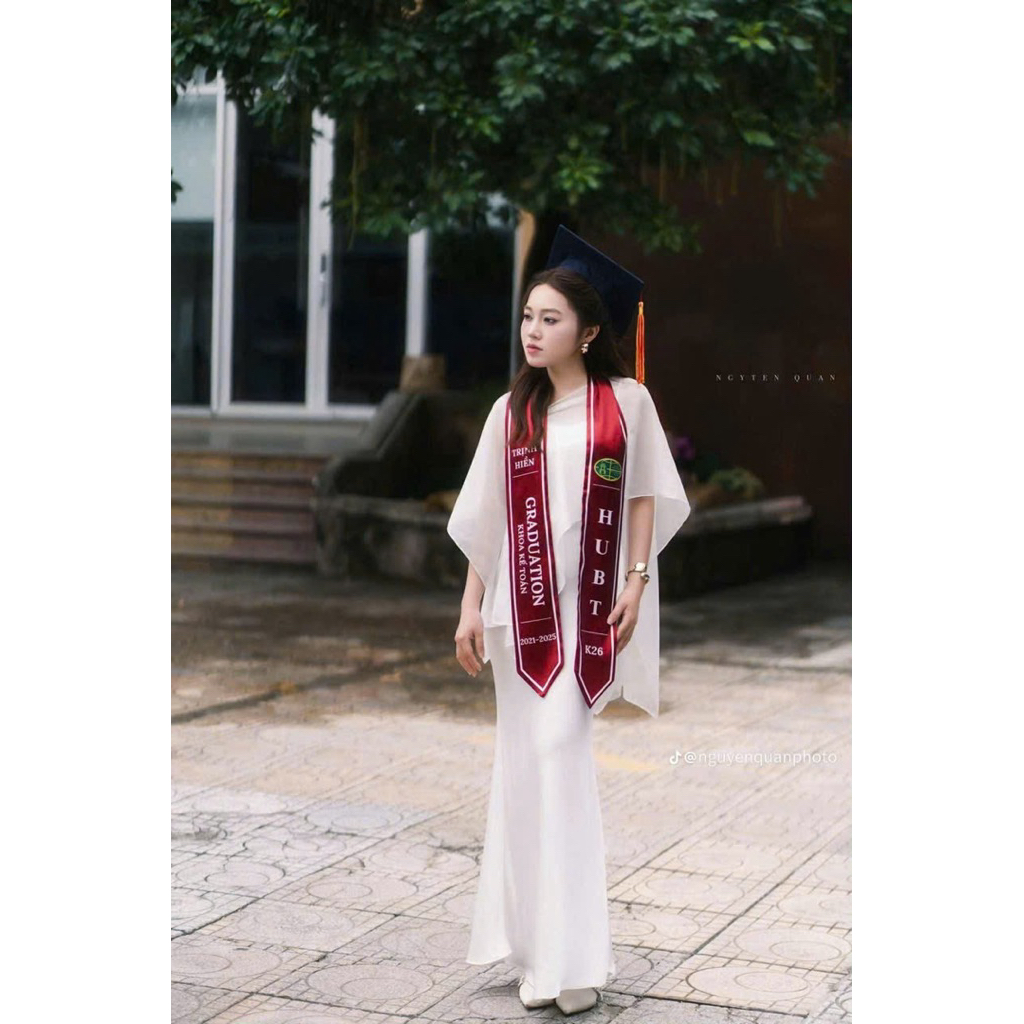 Sash tốt nghiệp cổ V | Shopee Việt Nam