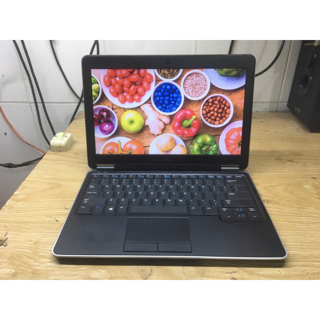 Laptop Dell Latitude E7240/ CPU Core i7-4600U/ Ram 8GB/ SSD M.2 128GB ...